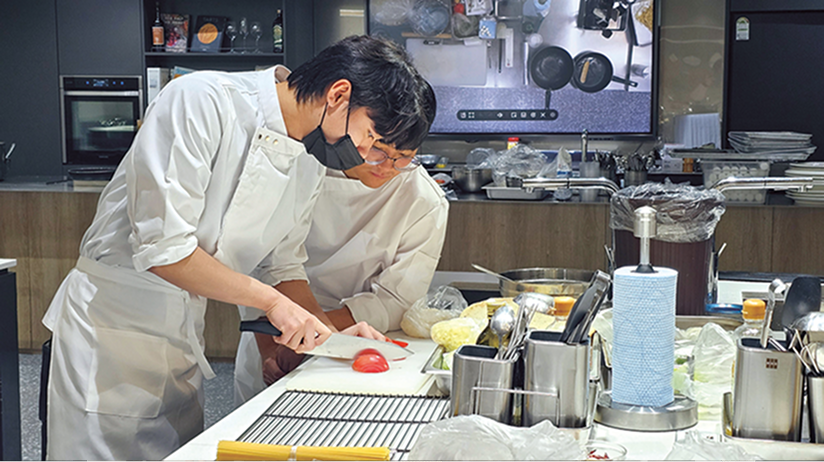 Samsung Stepping Stone of Hope | Empowering Communities ...